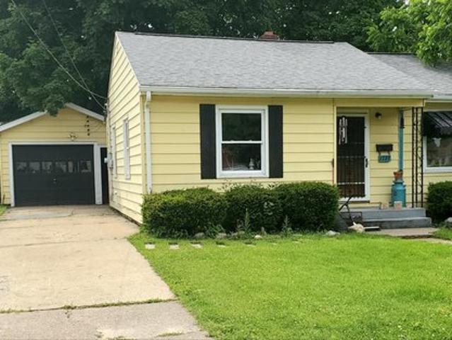 1727 Stoughton Ave, Tomah, WI 54660