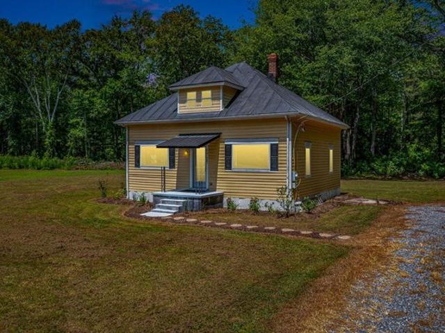 1727 Waverly Rd, Reedville, VA 22539