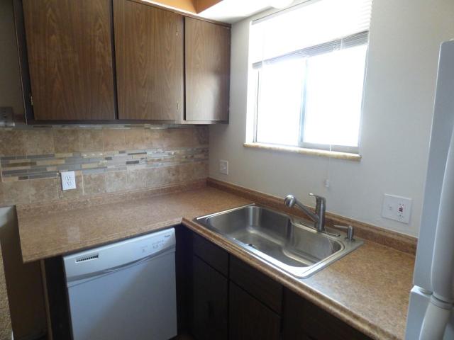 1727 1733 East 16th Street 2 Bedroom Apartment for Rent at 1727 E 16th St, Loveland, CO 80538