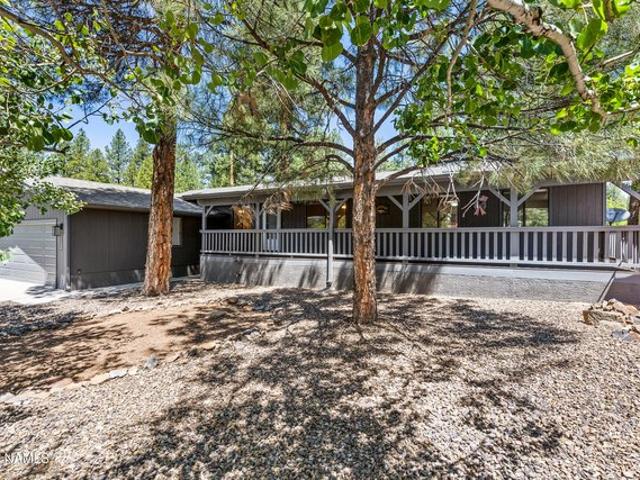 17280 Creekside Pl, Munds Park, AZ 86017