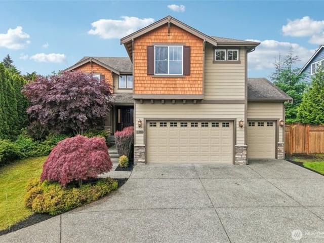 17280 NE 120th Way, Redmond, WA 98052
