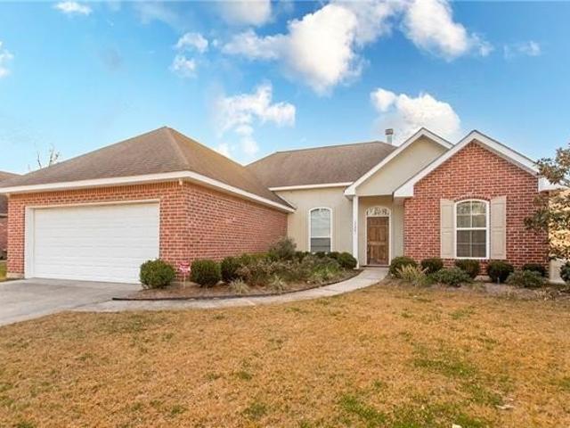 17281 Paddock Cir, Hammond, LA 70403