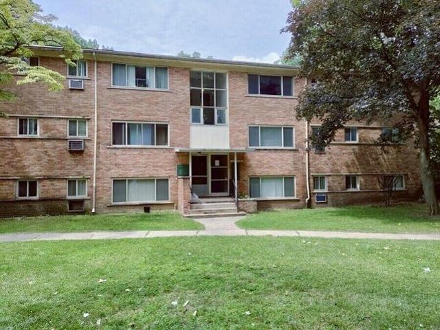 17284 Bentler St, Detroit, MI 48219