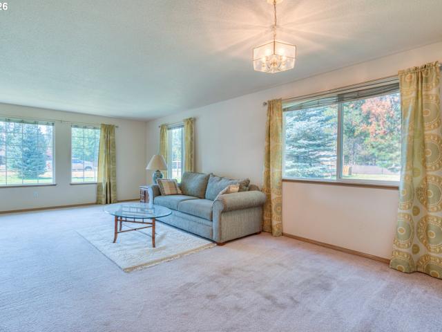 17284 kingfisher dr