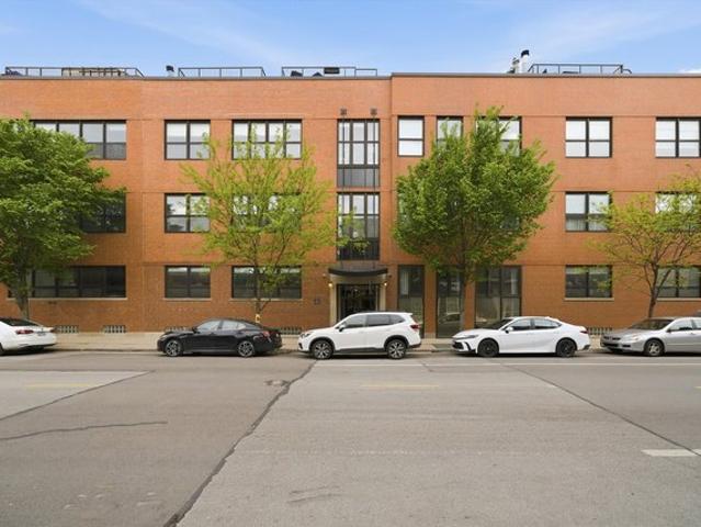 1728 N Damen Ave Apt 106, Chicago, IL 60647