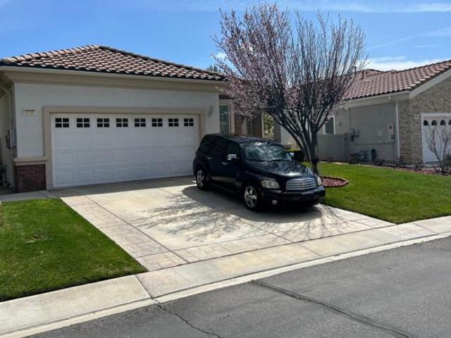 1728 N Forest Oaks Dr, Beaumont, CA 92223