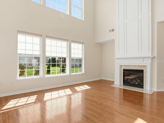 1728 Bastante Ct