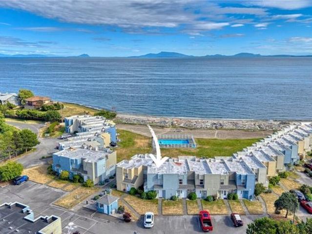 1728 Edwards Dr Apt 15, Point Roberts, WA 98281