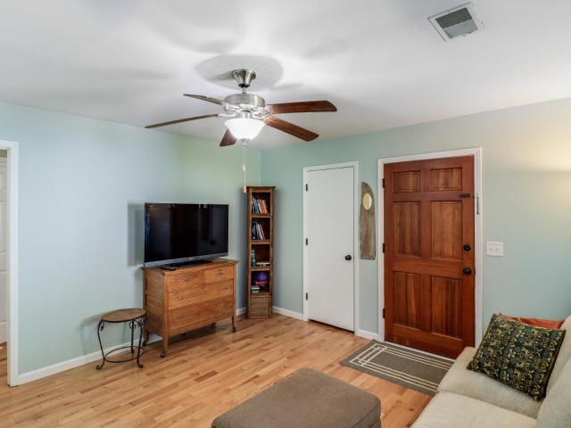 1728 Pinckney Park Drive B