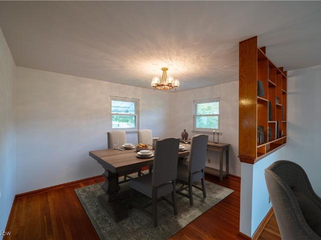 1728 Rosemar Road