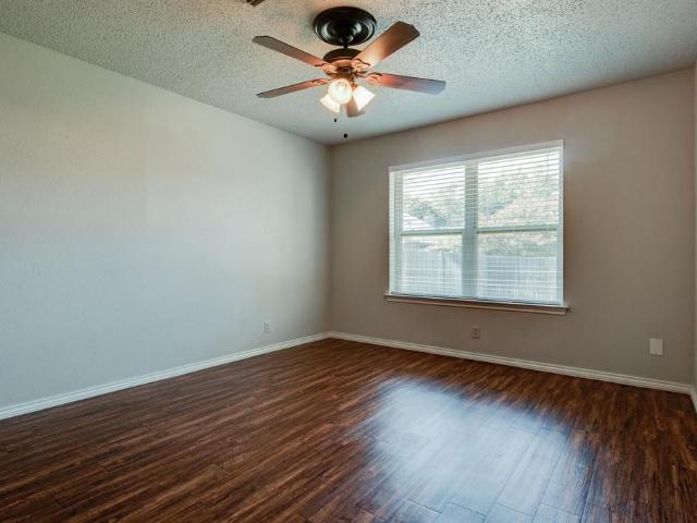 1728 Stonegate Drive