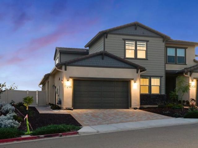 17296 Abbey Rd, Poway, CA 92064