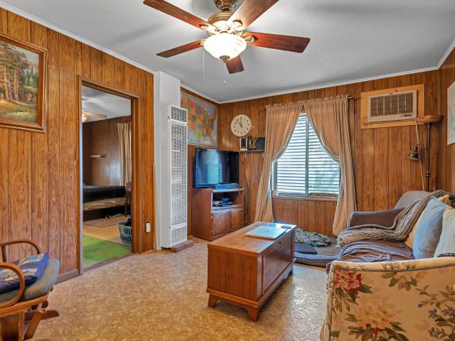 1729 Deer Creek Road