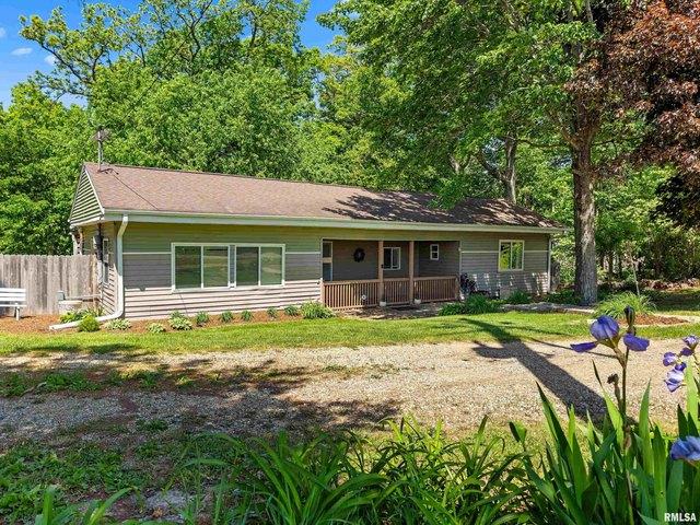 1729 E Truitt Rd, Chillicothe, IL 61523
