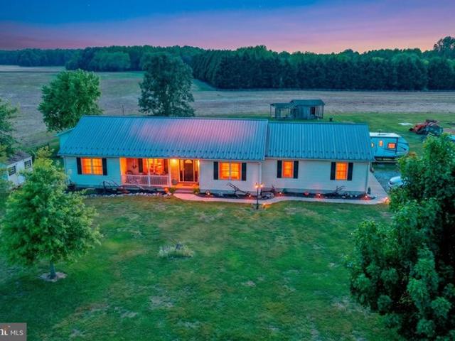 1729 Turkey Point Rd, Felton, DE 19943