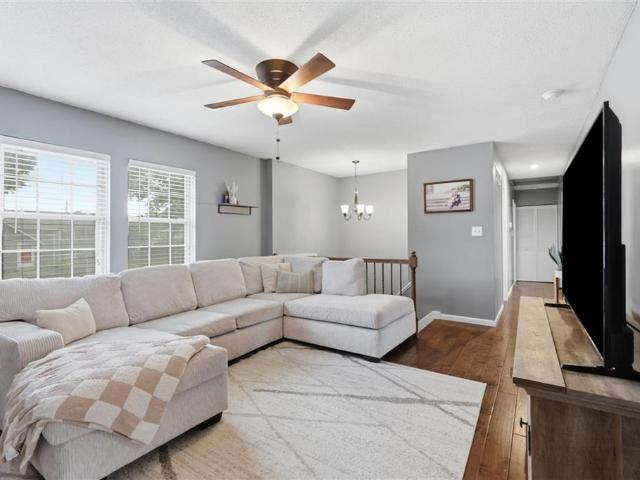 1729 W Normandy Drive