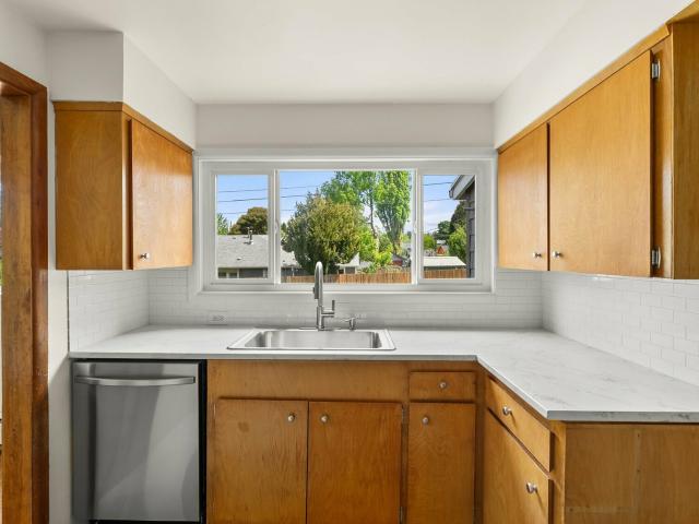 1729 & 1725 5th Ave SE, Olympia, US, WA