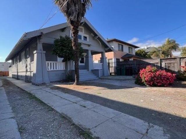 1729 28th Ave, Oakland, CA 94601