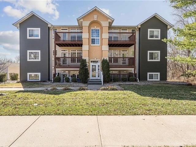 17201 E 32nd St S Apt 11, Independence, MO 64055