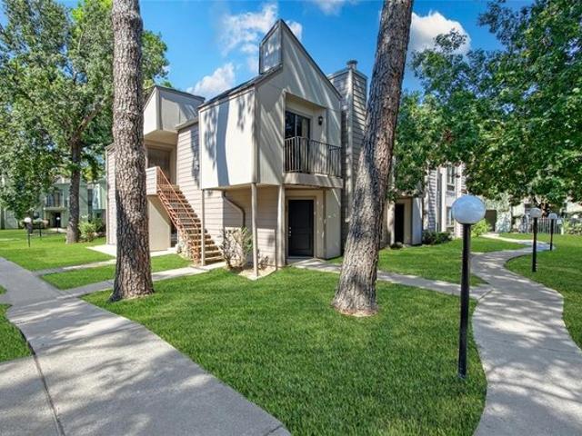 17202 Imperial Valley Dr Apt 40, Houston, TX 77060