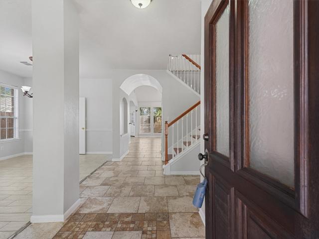 17206 Stonebridge Trail