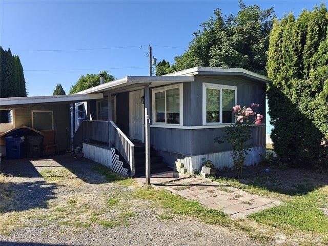 1720 Maple Ln Trlr 11, Kent, WA 98030