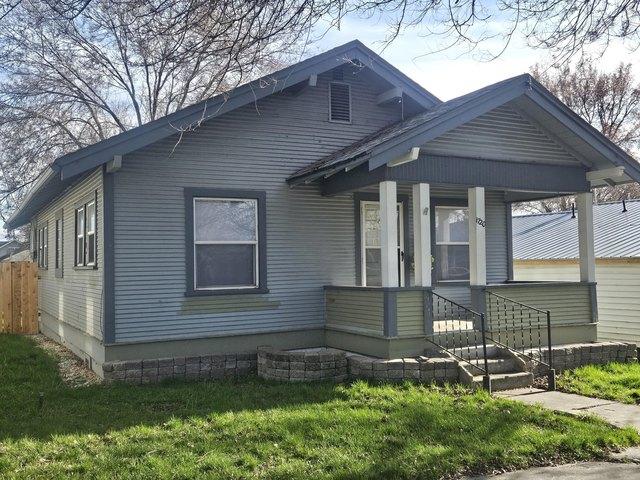1720 Menlo Way, Klamath Falls, OR 97601