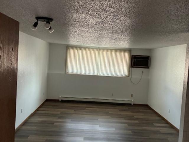 1720 North Grandview Lane
