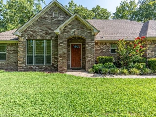 1720 Battlefield Dr, Greenwood, AR 72936