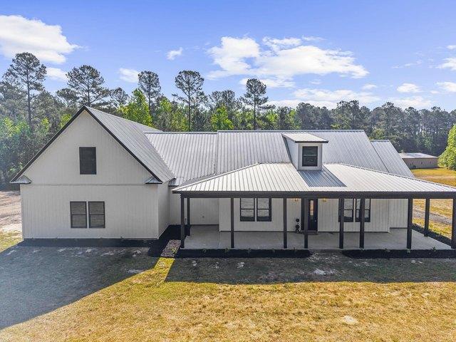 1720 Boyer Rd, Holly Hill, SC 29059