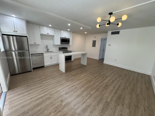 1720 Cleveland St, Unit 110W, Hollywood, FL 33020 | MLS #A11923