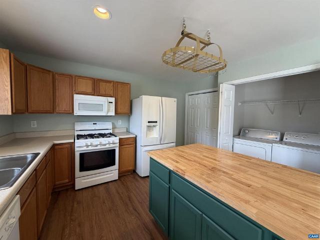 1720 Daybreak Ln