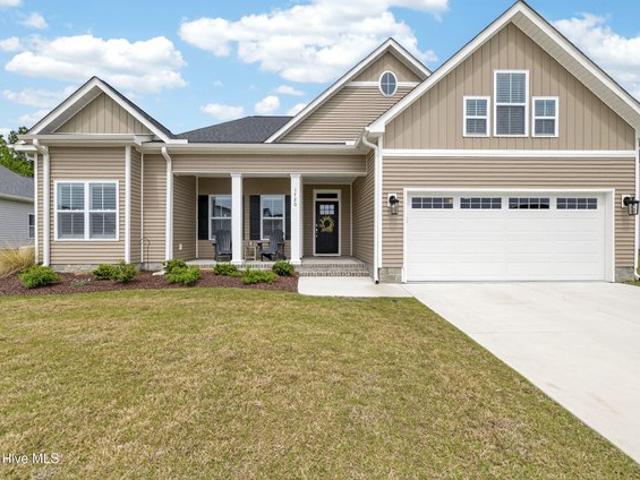 1720 Dew Meadow Dr, Winterville, NC 28590
