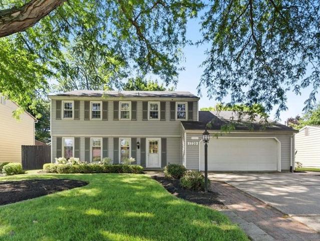 1720 Douglas Ln, New Haven, IN 46774