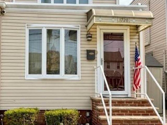 1720 E 37th St, Brooklyn, NY 11234