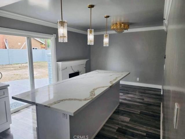 1720 E Balard St, Carson, CA 90745