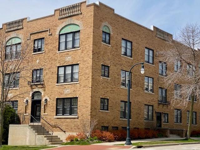 1720 E Newton Apartments 2 Bedroom Apartment for Rent at 1720 E Newton Ave, Shorewood, WI 53211