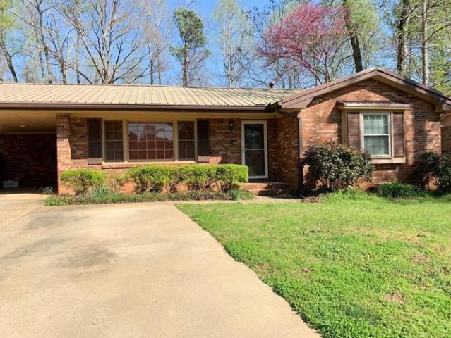 1720 Hallmark Dr, Griffin, GA 30223