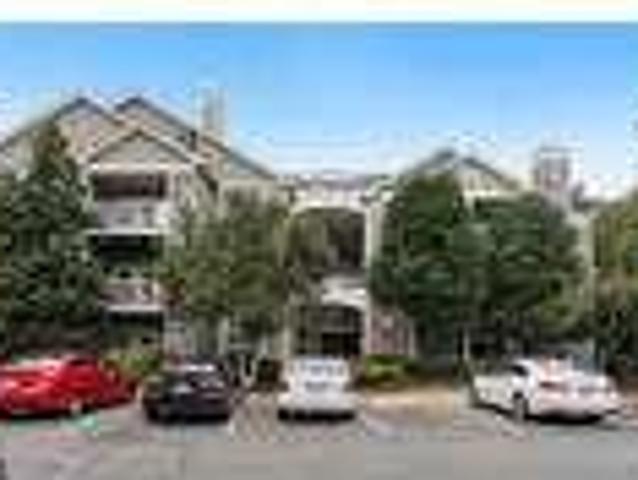 1720 Lake Shore Crest Dr #5, Reston, VA 20190