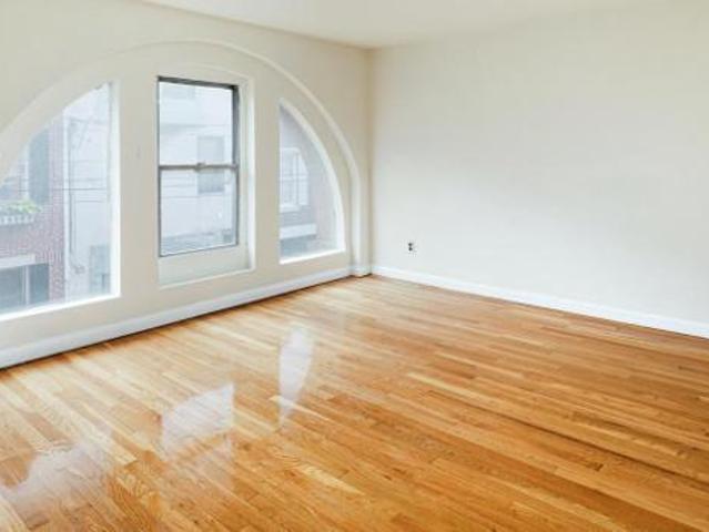 1720 Lombard St #106, Philadelphia, PA 19146