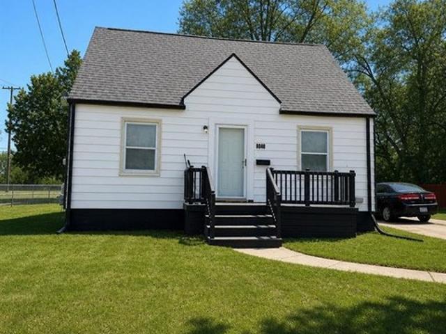 1720 Park St, Flint, MI 48503