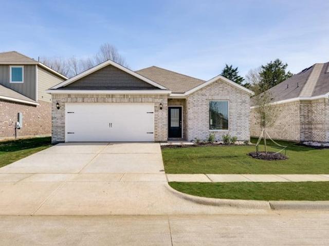 1720 Paul Dr, Seagoville, TX 75159