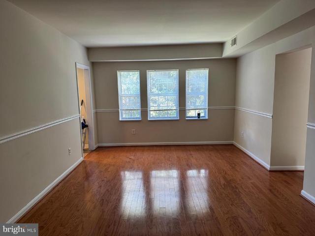 1720 Queens Lane # 3 172