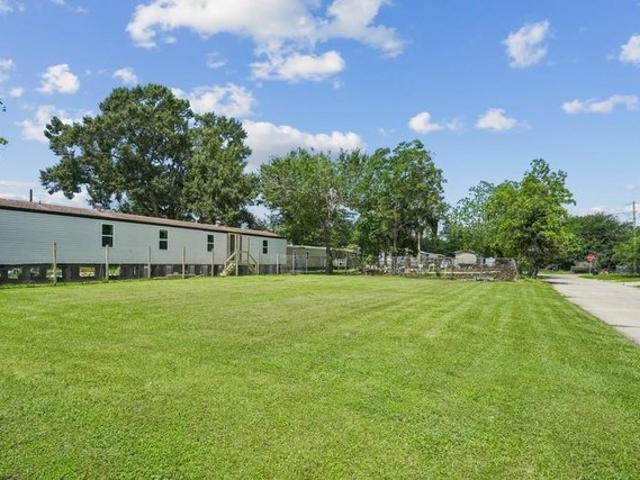 1720 Suzi Dr Lot 72, Saint Bernard, LA 70085