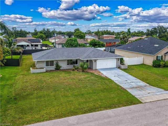 1720 SW 1st Ave, Cape Coral, FL 33991