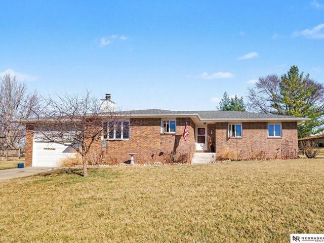 1720 S 13th St, Beatrice, NE 68310