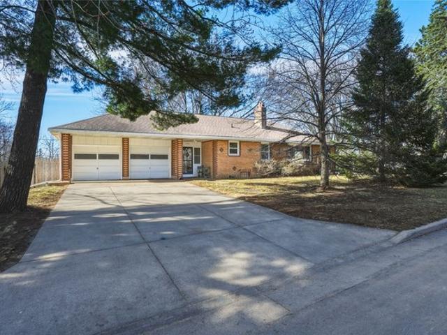 1720 South St, Eau Claire, WI 54701