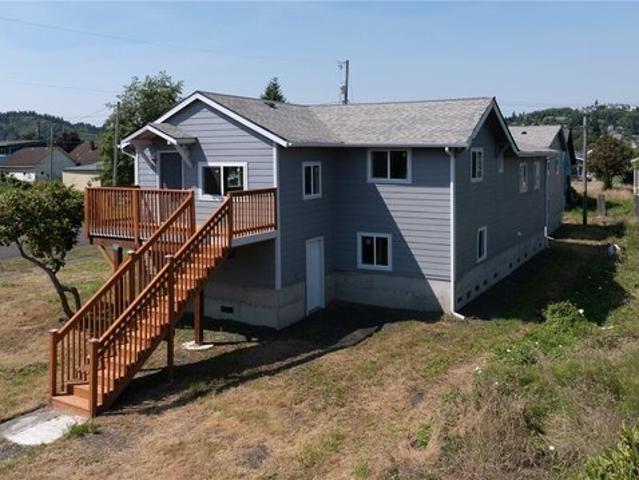 1720 W Market St, Aberdeen, WA 98520