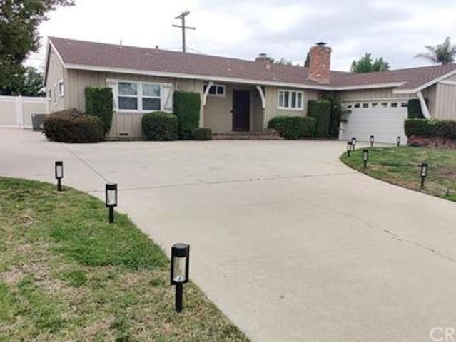 17210 Tuba St, Northridge, CA 91325