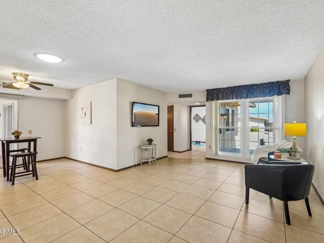 17211 N Pinion Ln, Sun City, AZ 85373